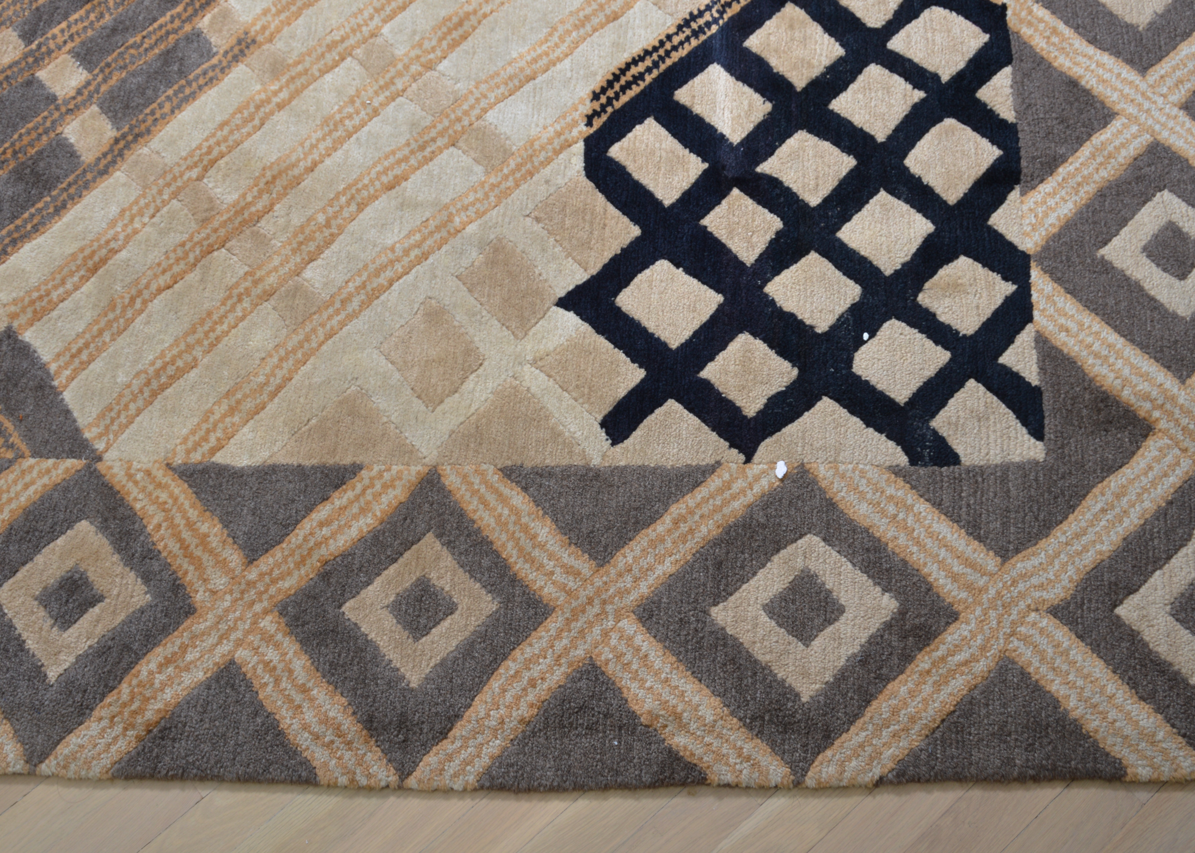 Abstract Geometric Area Rug | EBTH