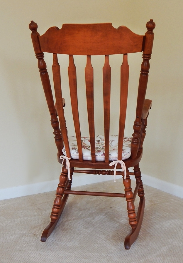 Maple Tell City Rocker | EBTH