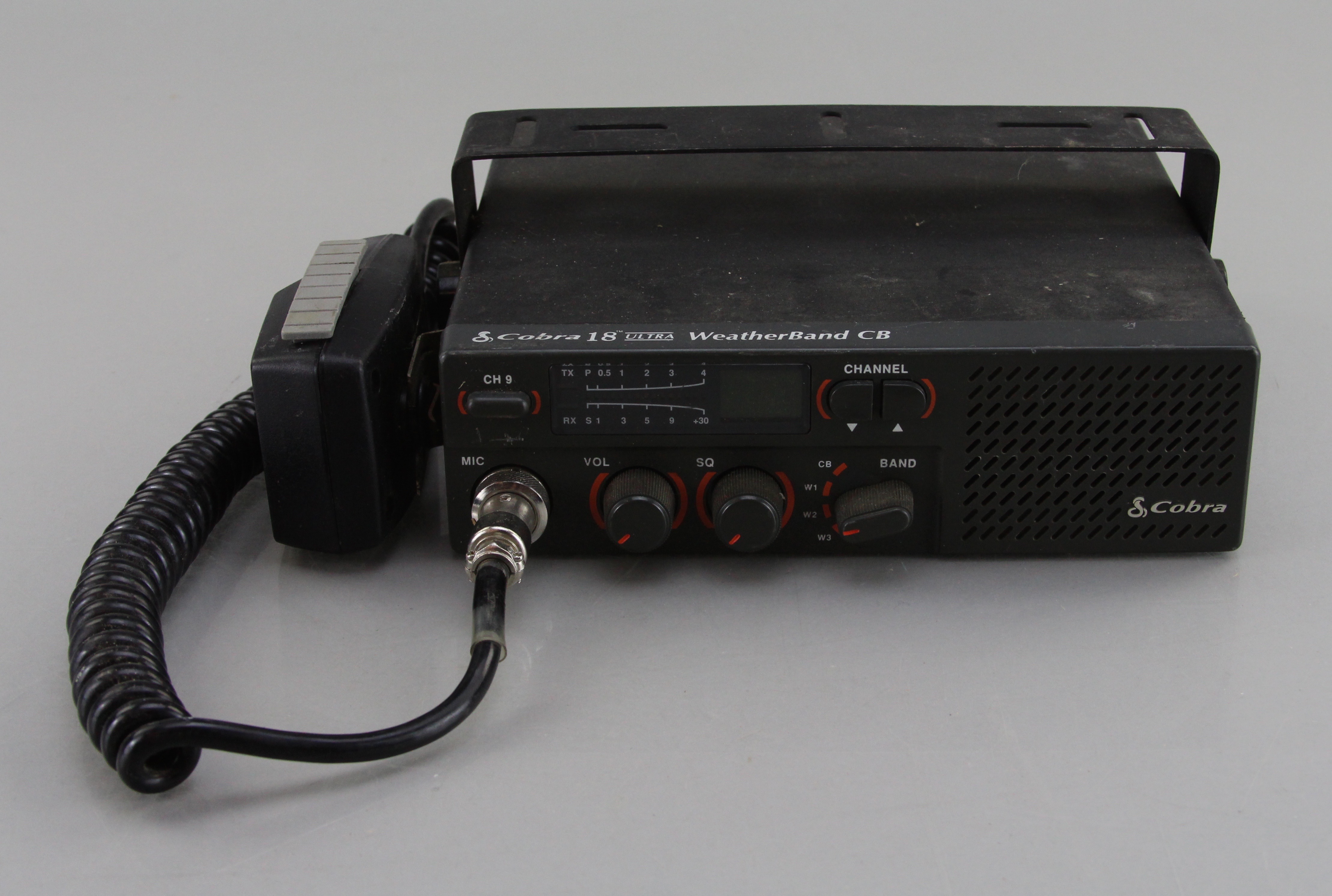 Assortment of CB Radios and CB Radio Accessories | EBTH