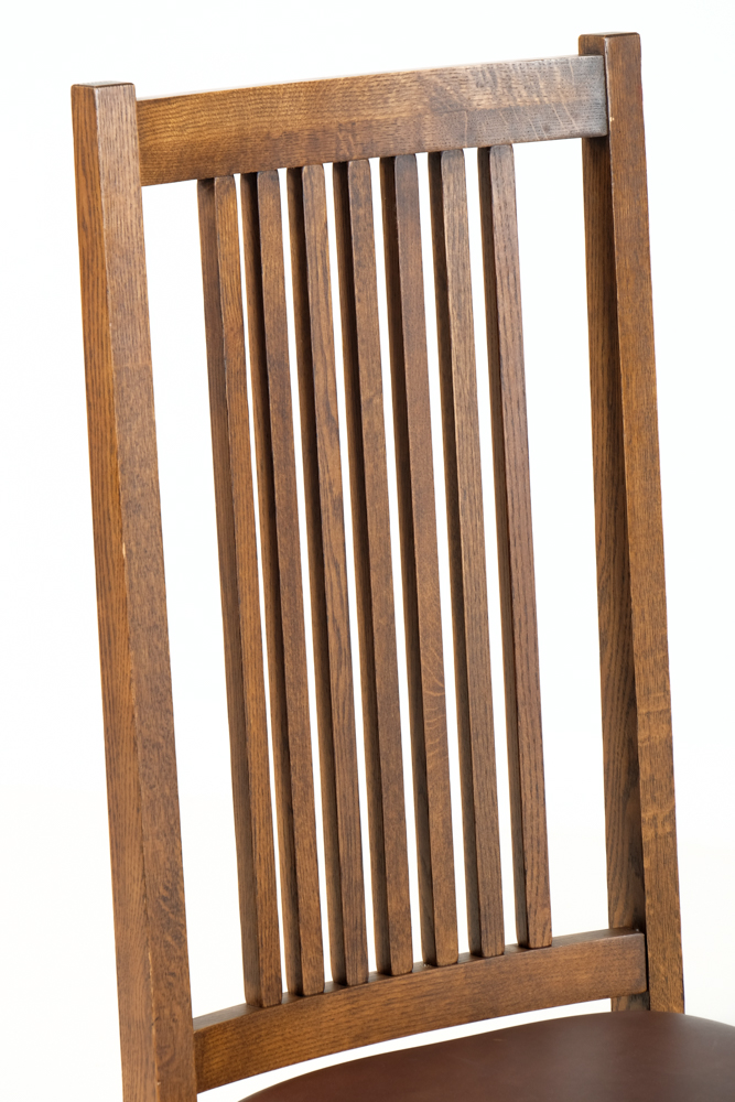 Frank Lloyd Wright - Prairie Style Oak Table and Six Chairs | EBTH