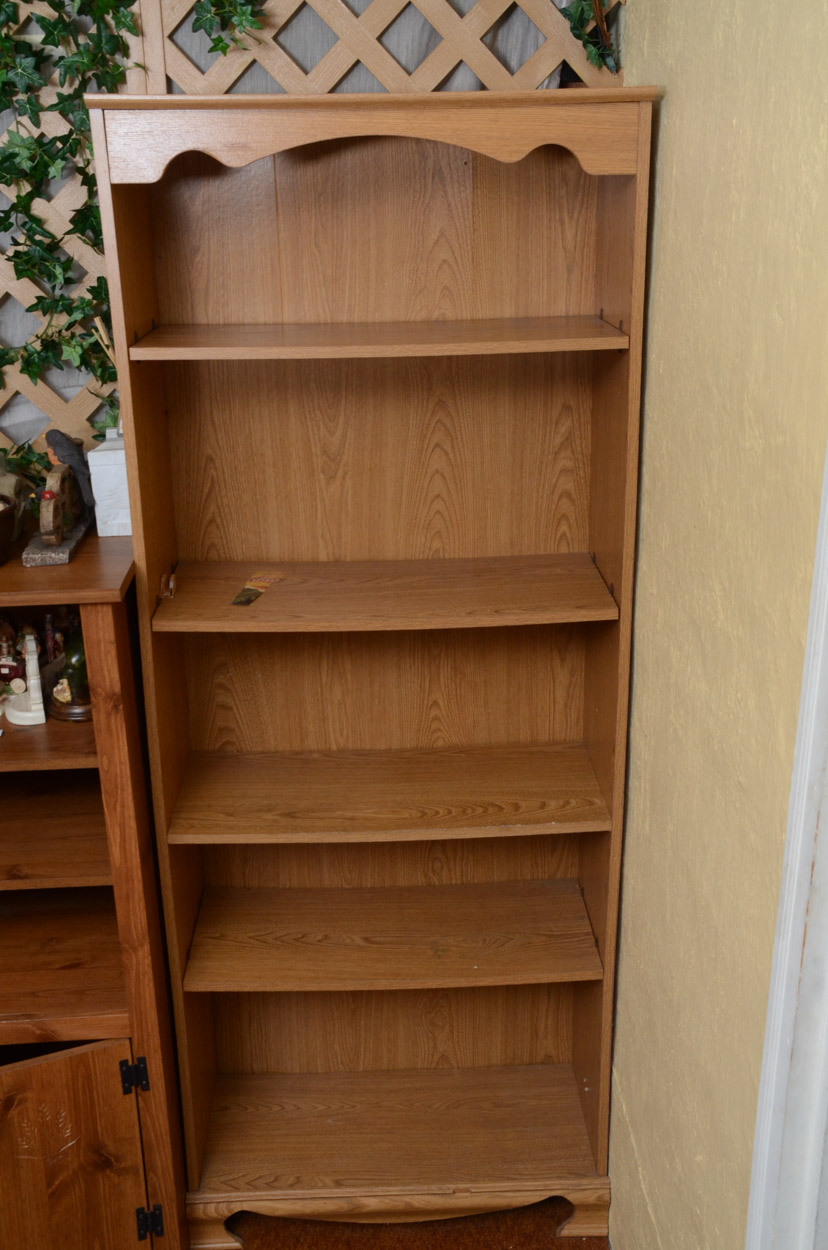Flat Pack Bookcase | EBTH