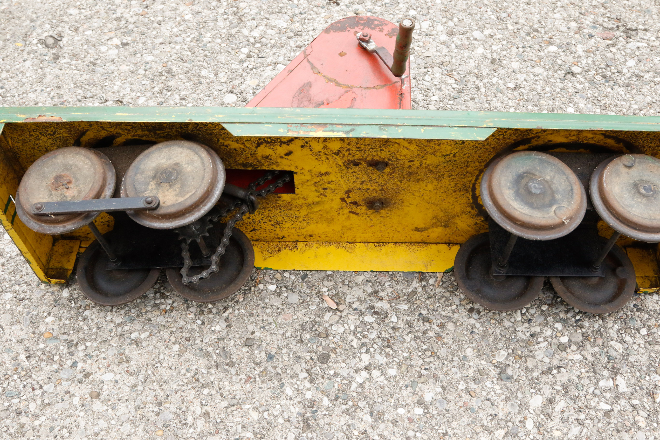 Doepke Yardbird Train and Tracks | EBTH