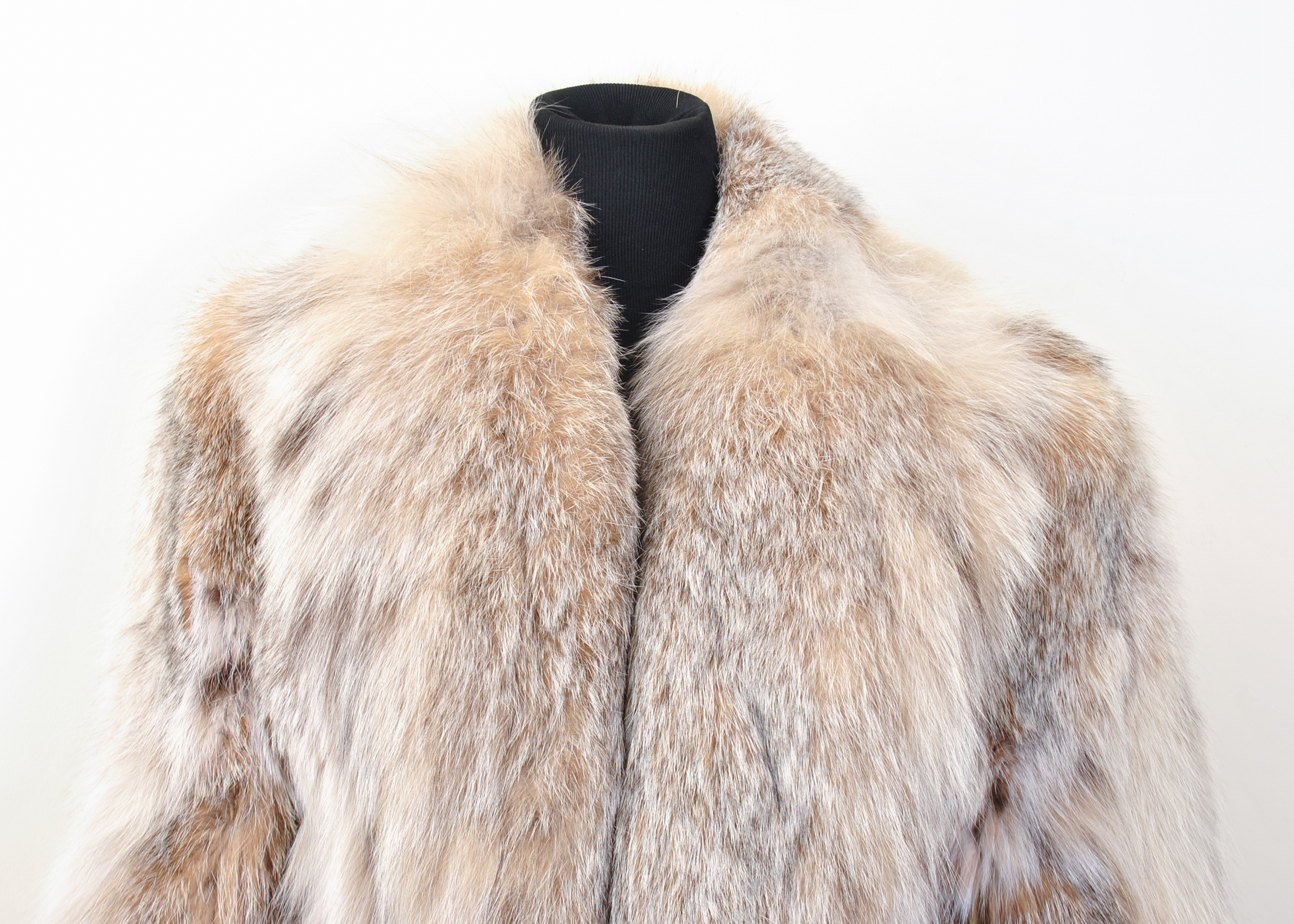 Canadian Lynx Full Length Fur Coat | EBTH