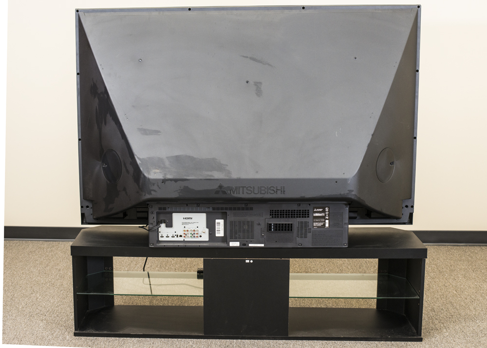 Mitsubishi Big Screen Television | EBTH