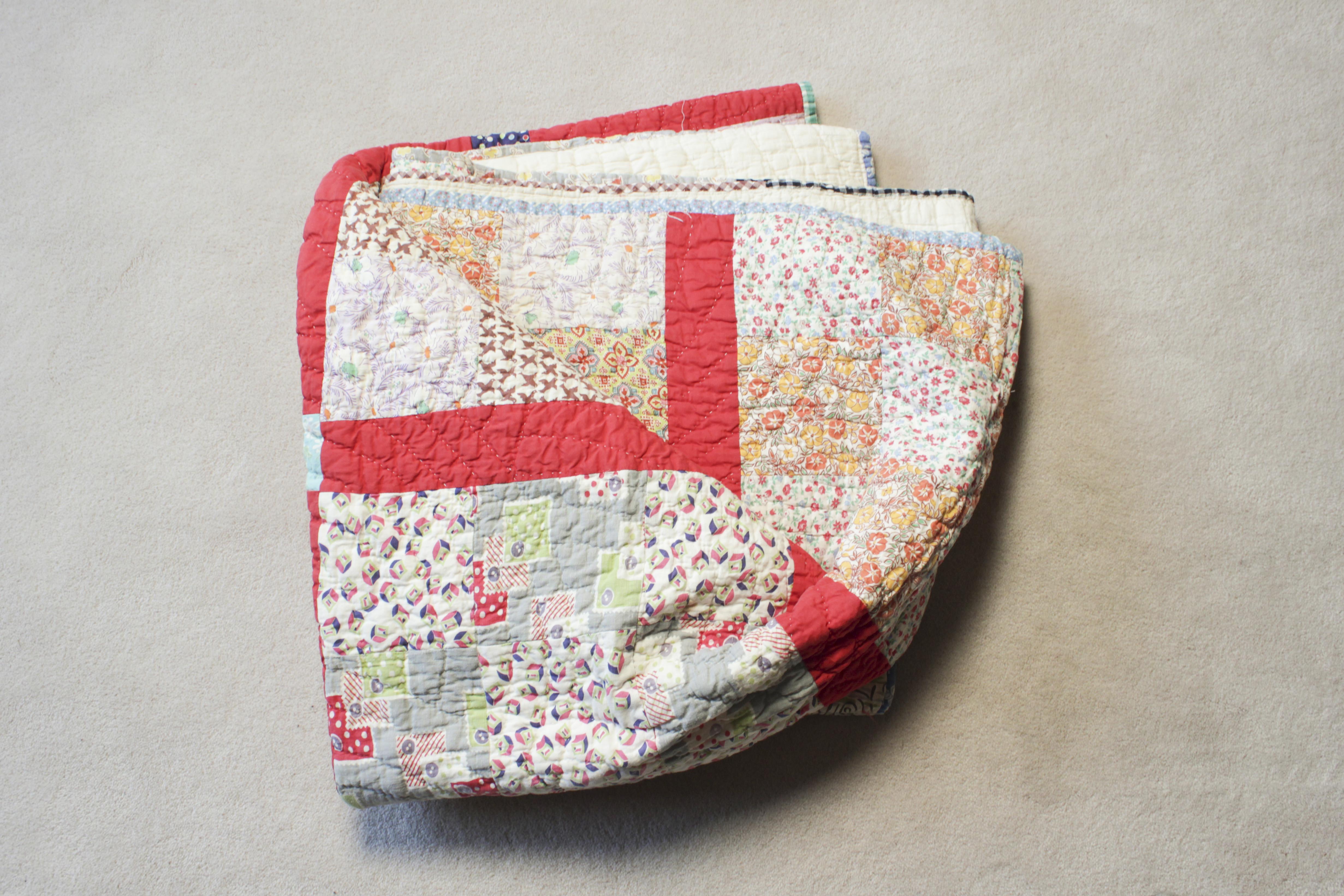 Pair of Antique Handmade Quilts | EBTH