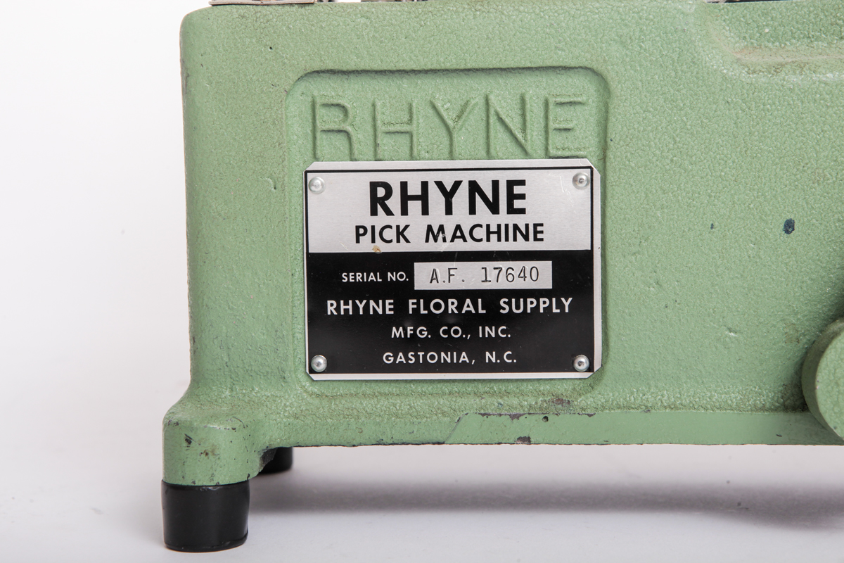 Vintage Rhyme Pick Machine | EBTH