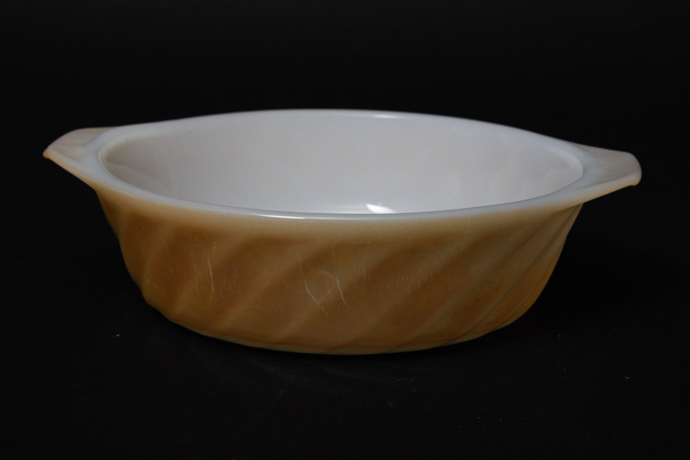 Fire King Assortment Including "Jadeite" and More | EBTH