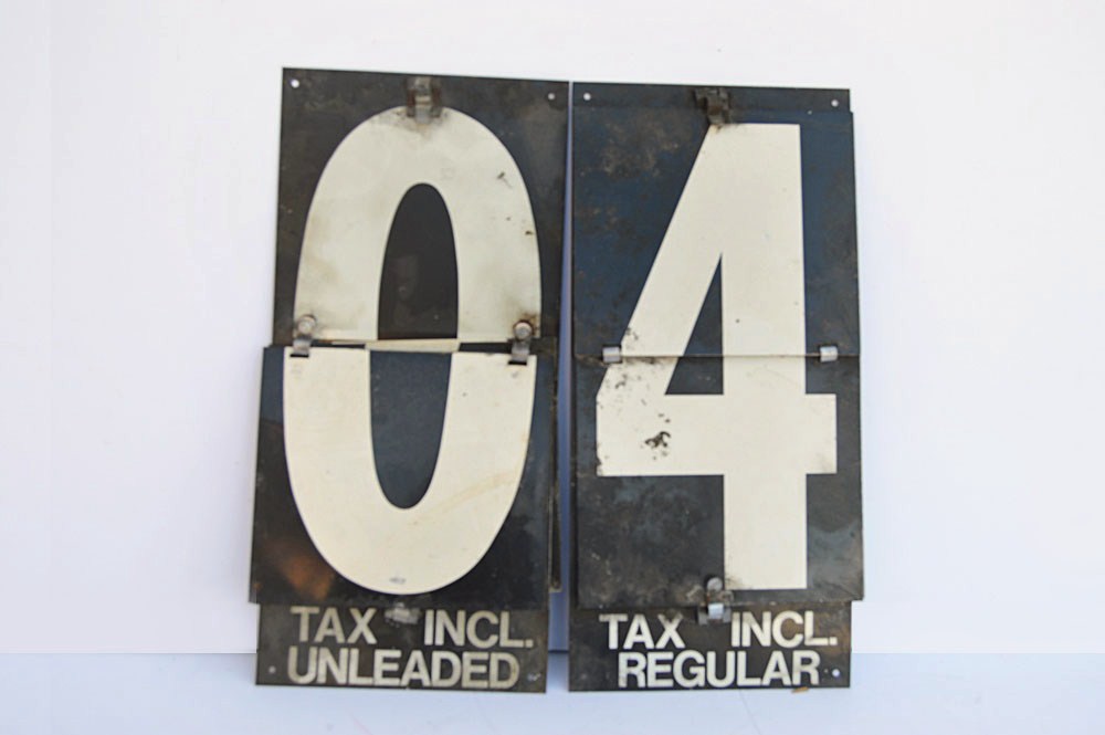 Retro Gas Station Price Flip Number Sign | EBTH