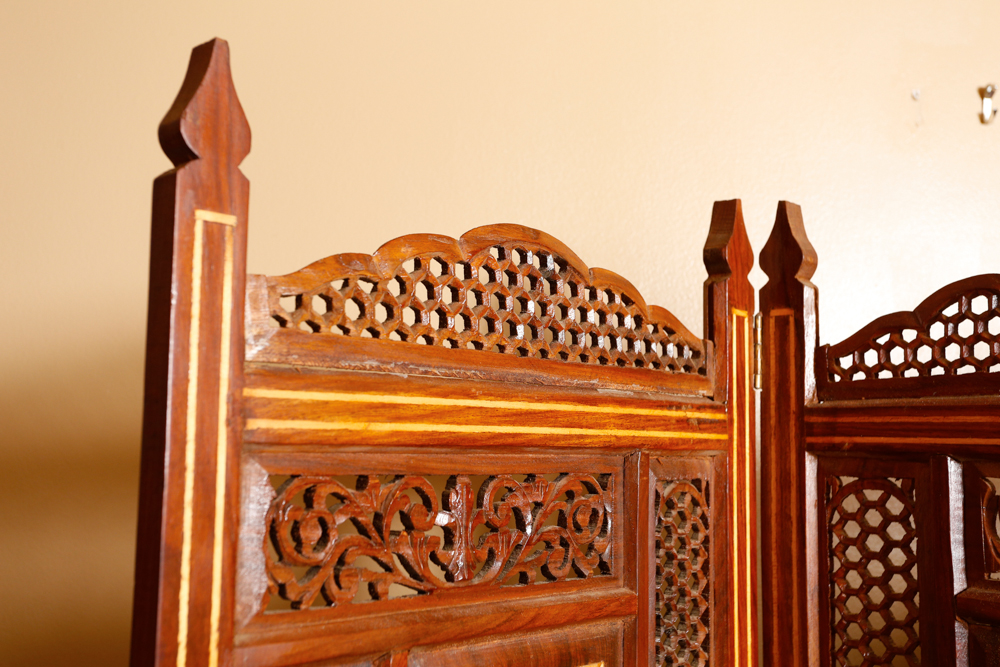Vintage Carved Rosewood Dressing Screen | EBTH