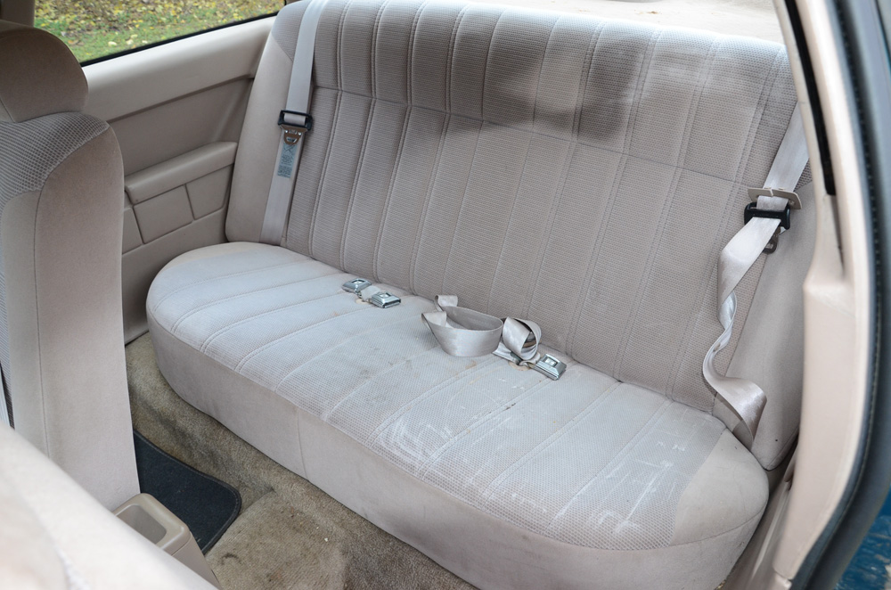 Aqua 1993 Ford Tempo GL Coupe | EBTH