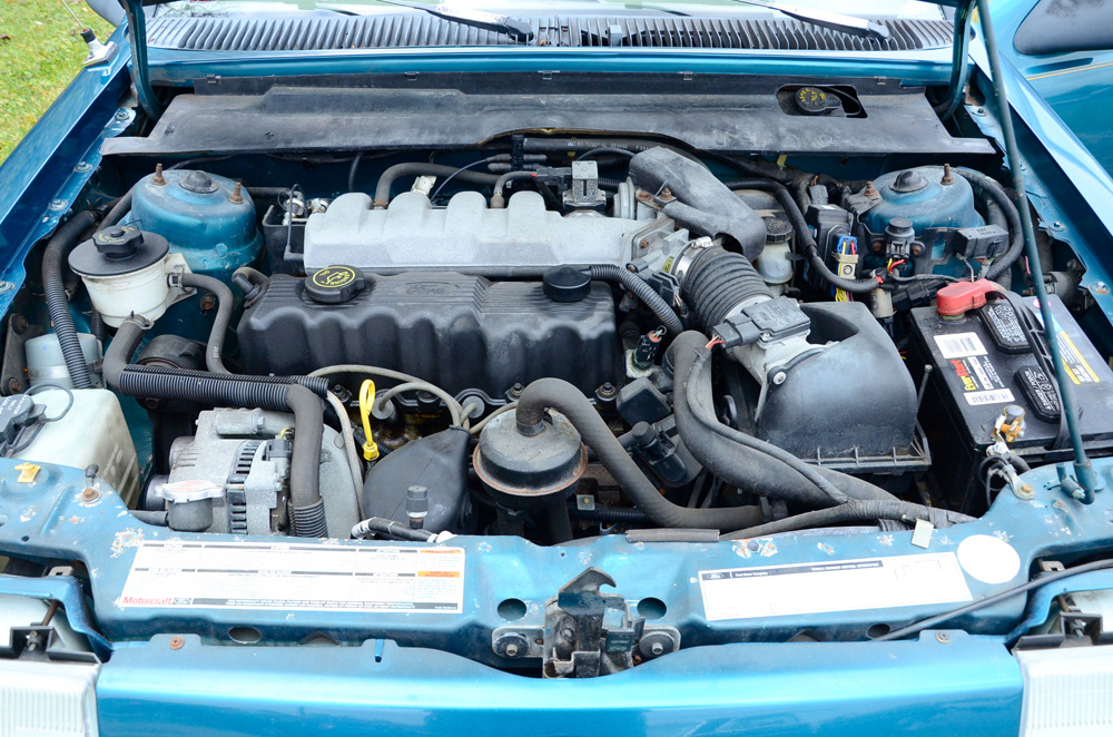 Aqua 1993 Ford Tempo GL Coupe | EBTH