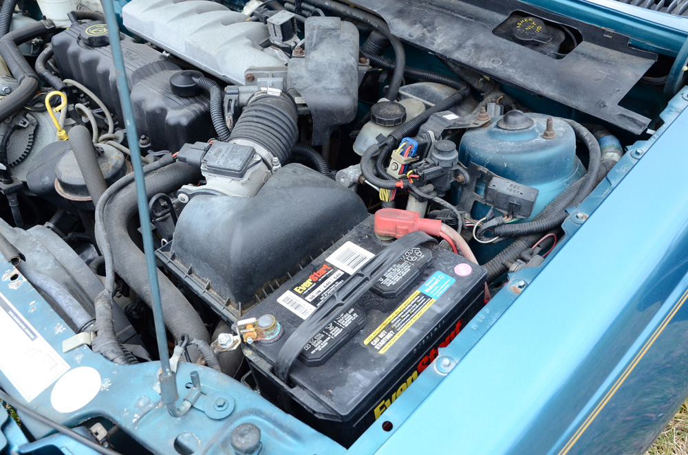 Aqua 1993 Ford Tempo GL Coupe | EBTH