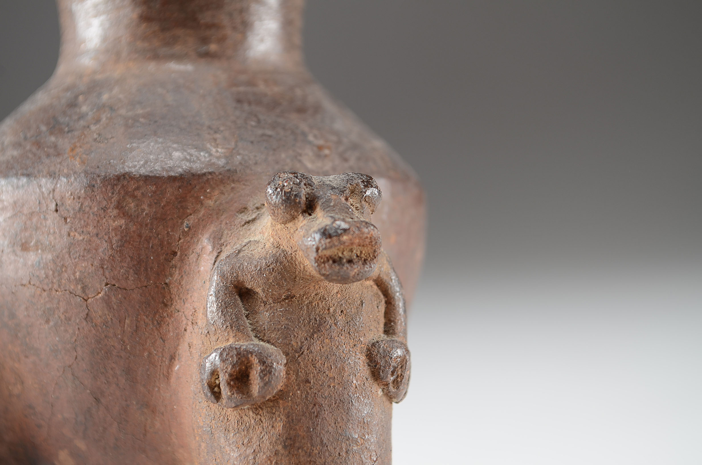 Pre-Columbian Aztec Three Legged Pottery Vessel | EBTH