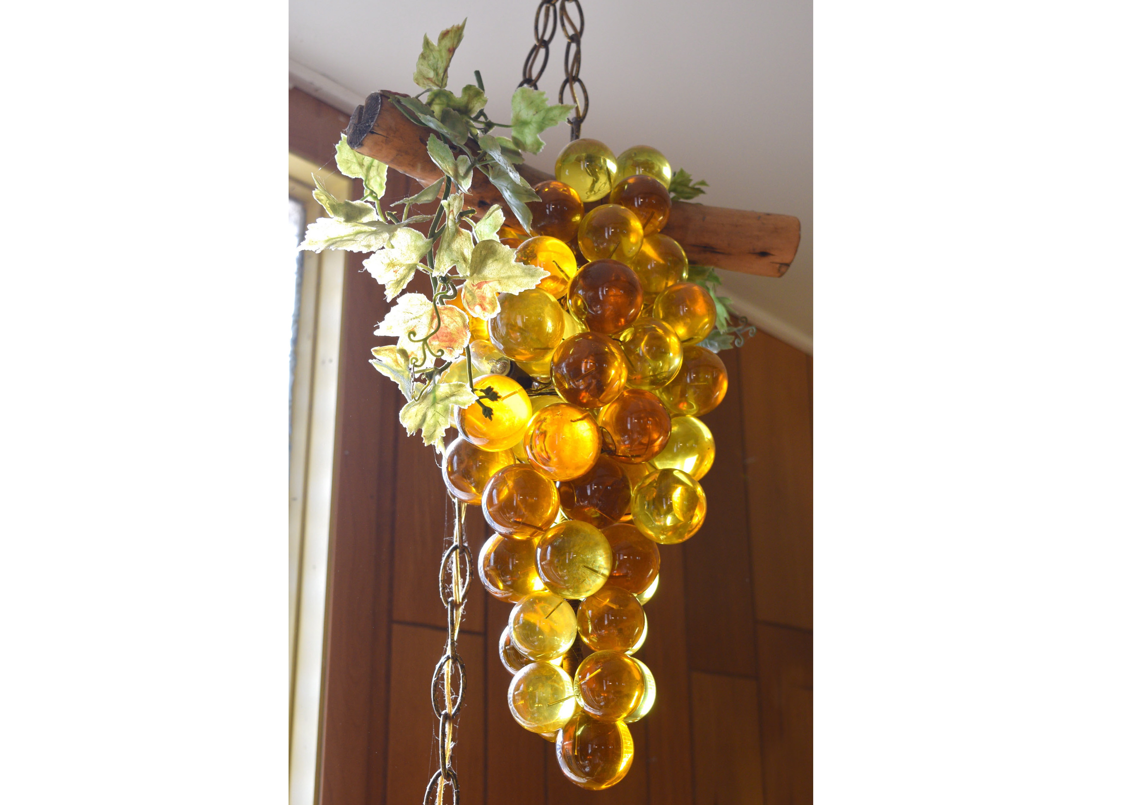 Mid Century Modern Lucite Grape Cluster Pendant Light | EBTH