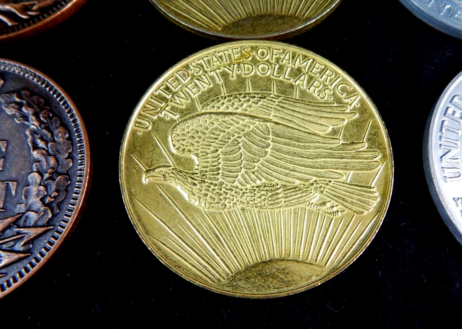 Oversized 3" Coin Replicas | EBTH