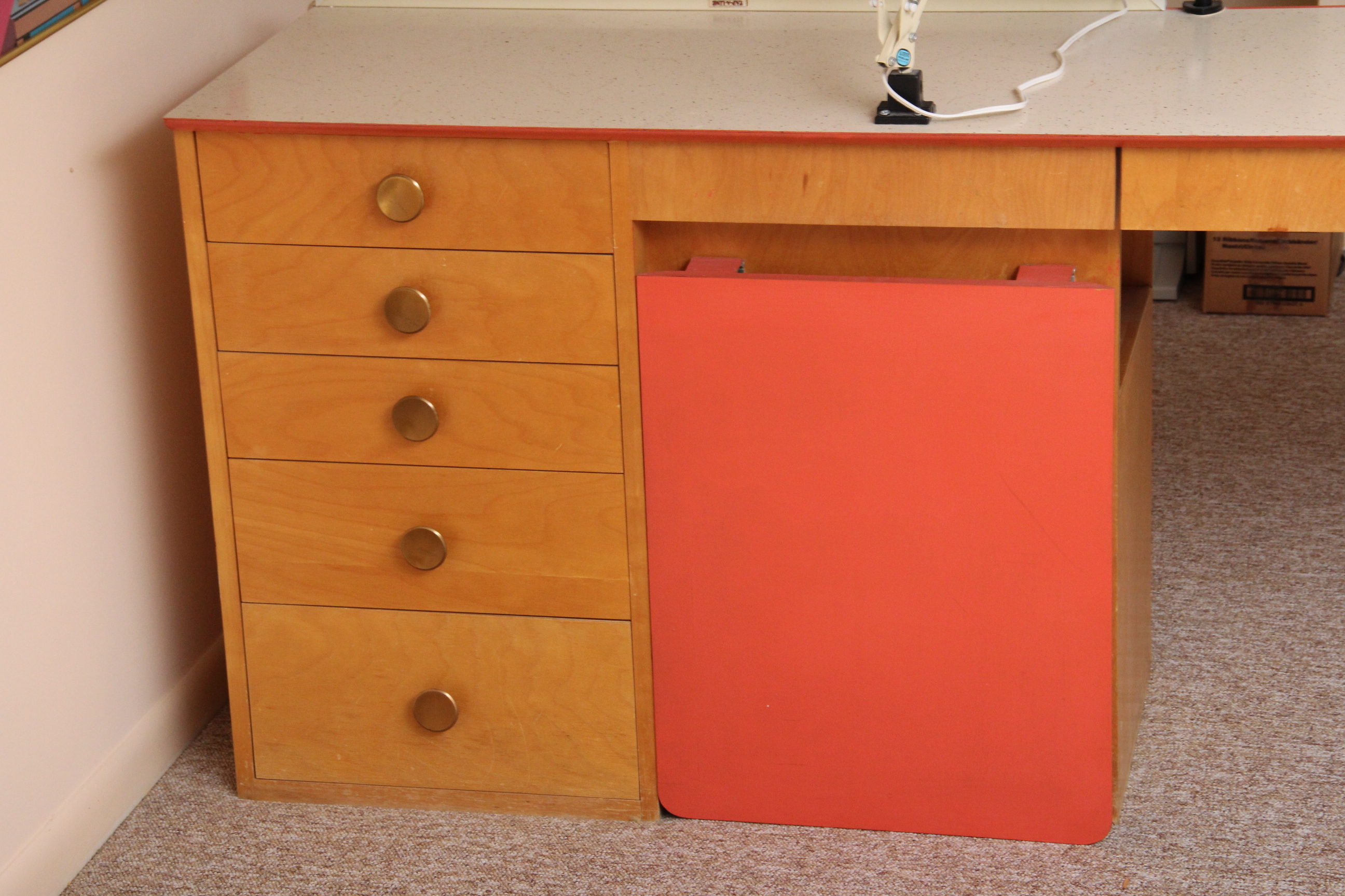 Vintage Typist Table with Light | EBTH