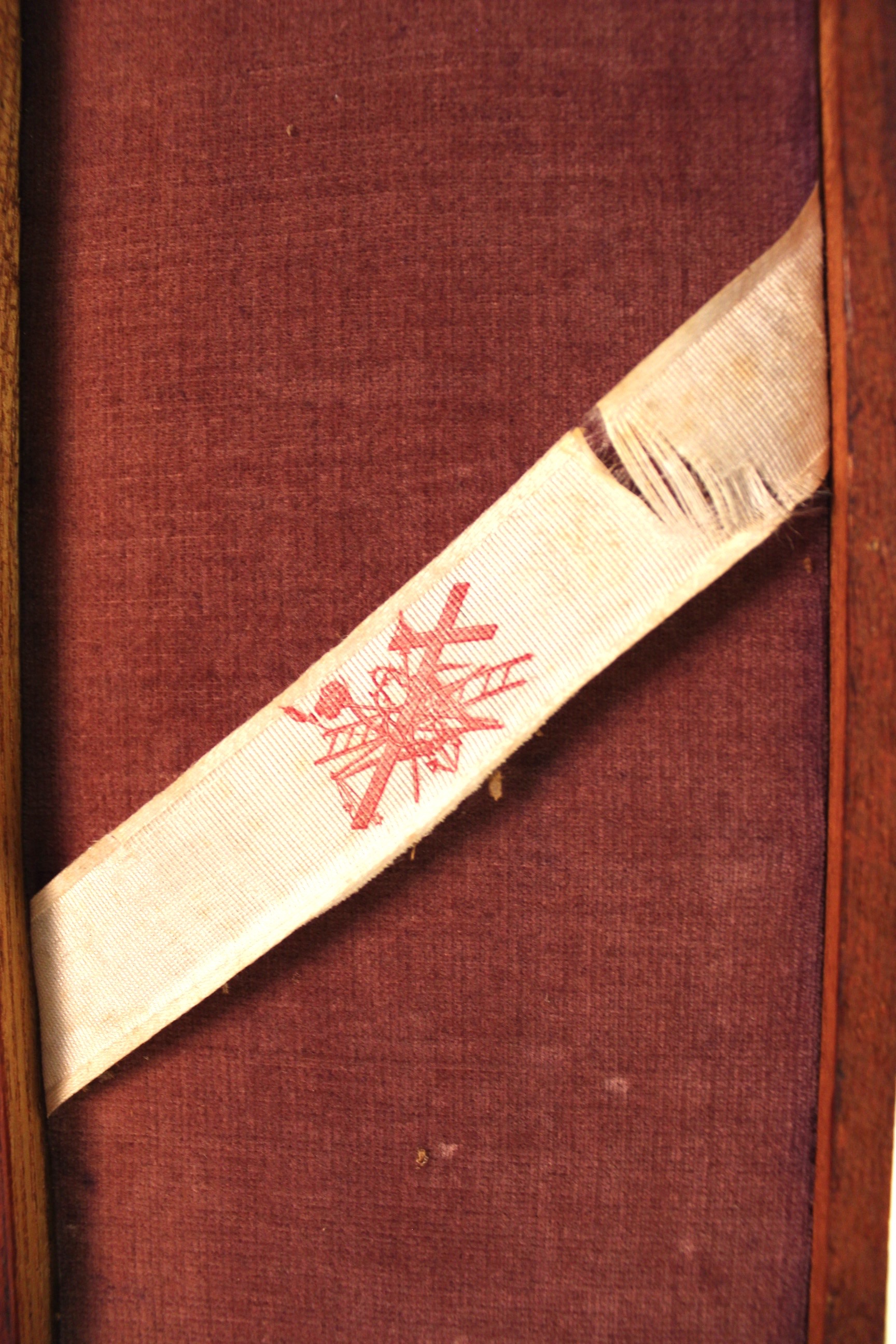 Circa 1896 Dabber Last Rights Kit | EBTH