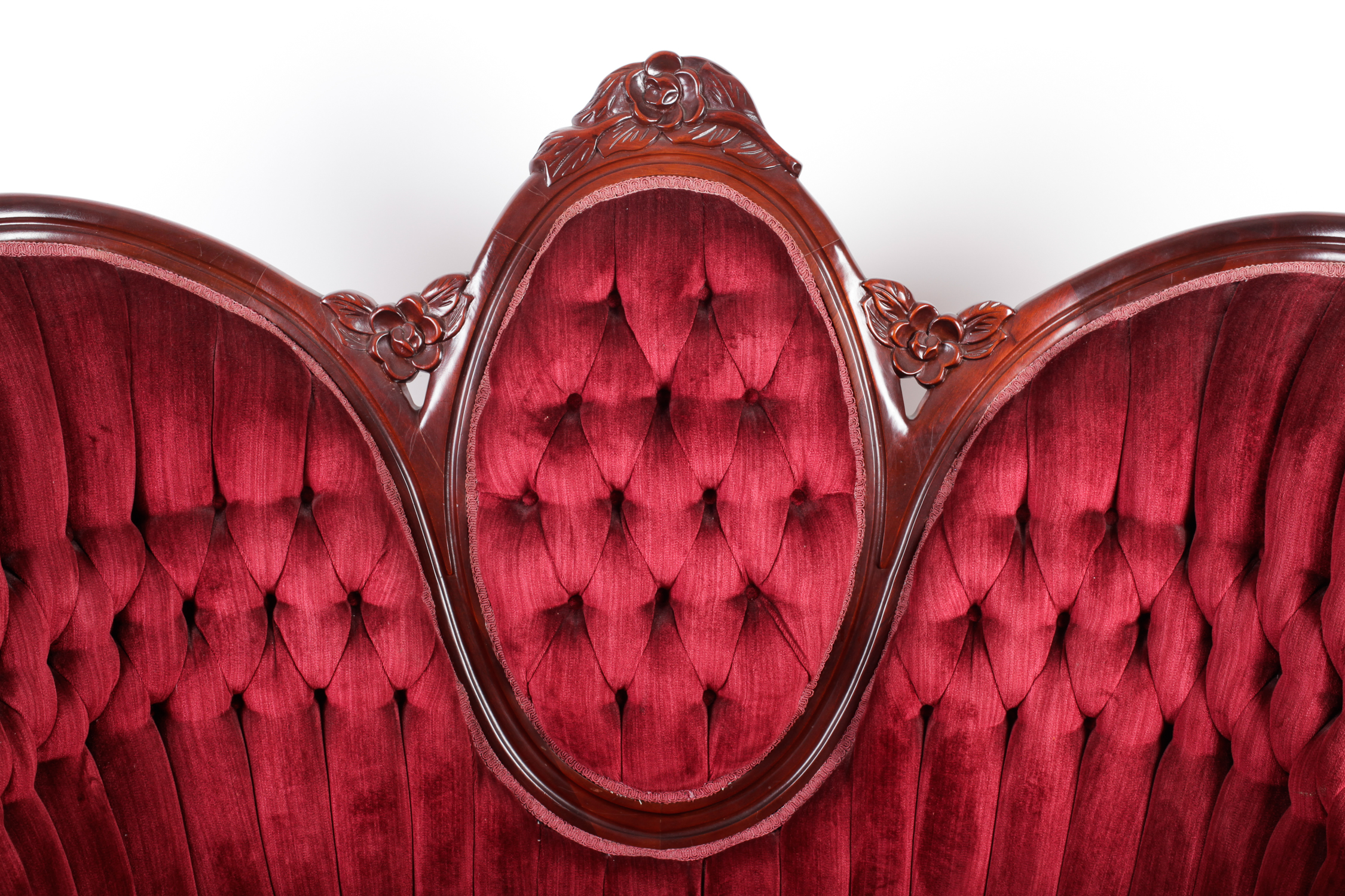 Kimball Reproduction Victorian Settee | EBTH