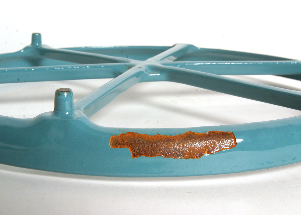 Vintage Voss Cast Iron Enamel Oven Ware | EBTH