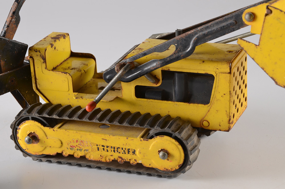 Three Vintage Tonka Construction Toys | EBTH