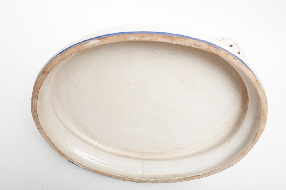 Monumental Staffordshire Style English Ironstone Lions | EBTH