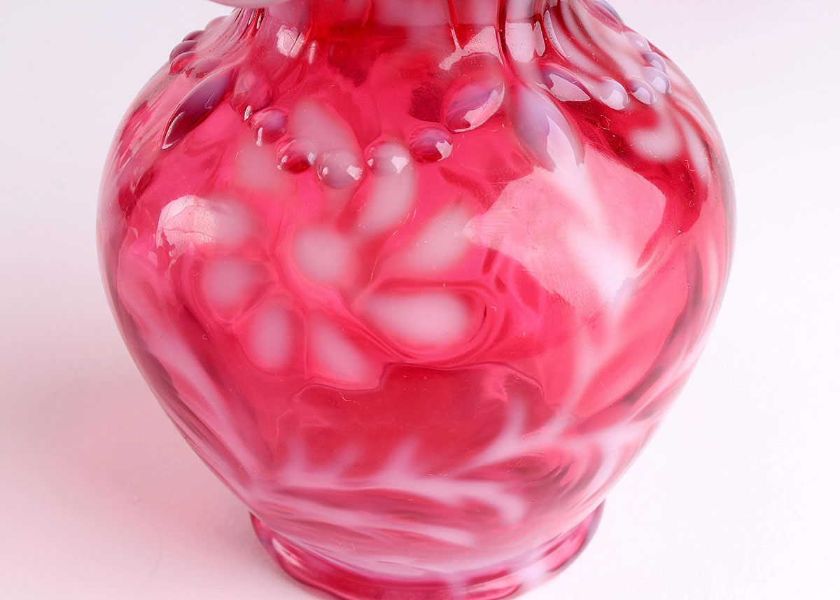 Patterned and Opalescent Pink Fenton Glass | EBTH