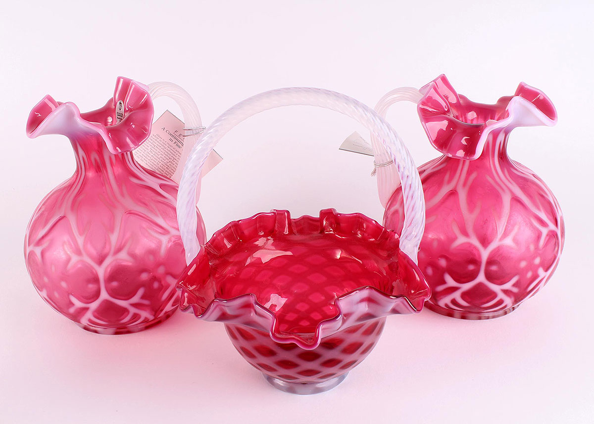 Patterned and Opalescent Pink Fenton Glass | EBTH