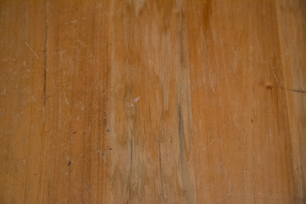 Vintage Pine Table | EBTH