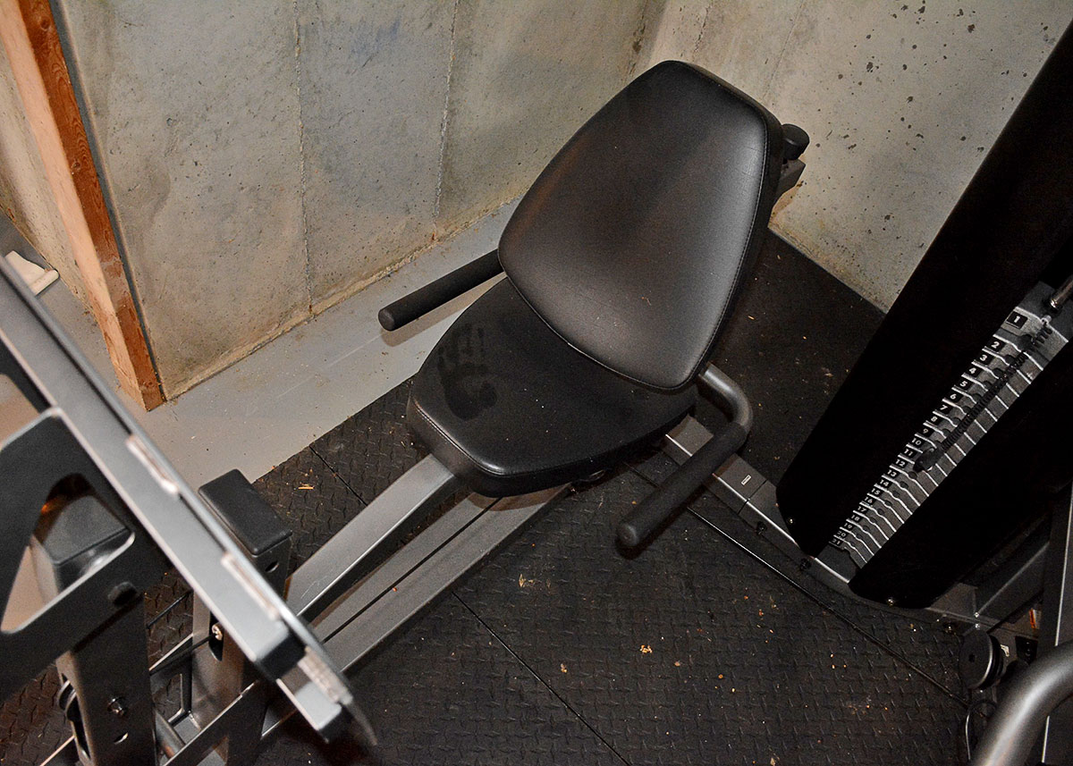 ParaBody GS6 Cable Motion Gym System with Leg Press | EBTH