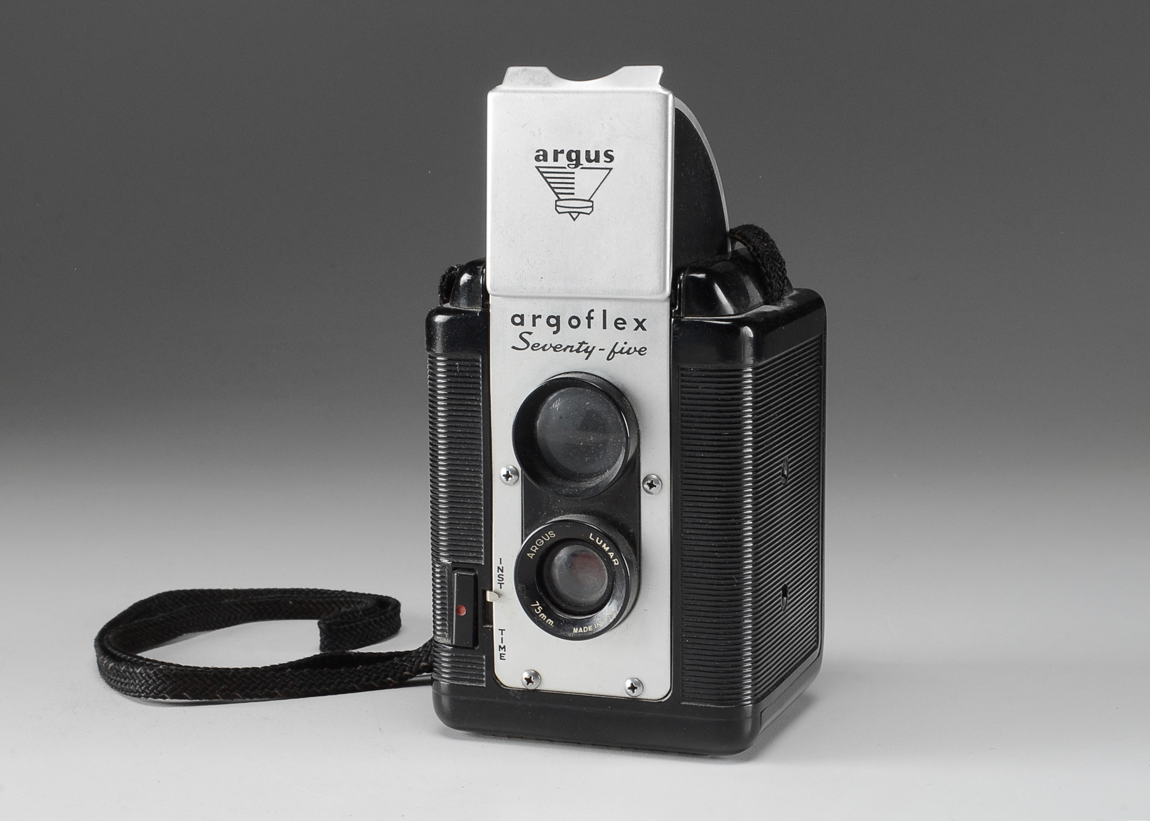 Argoflex Seventy-Five Camera | EBTH