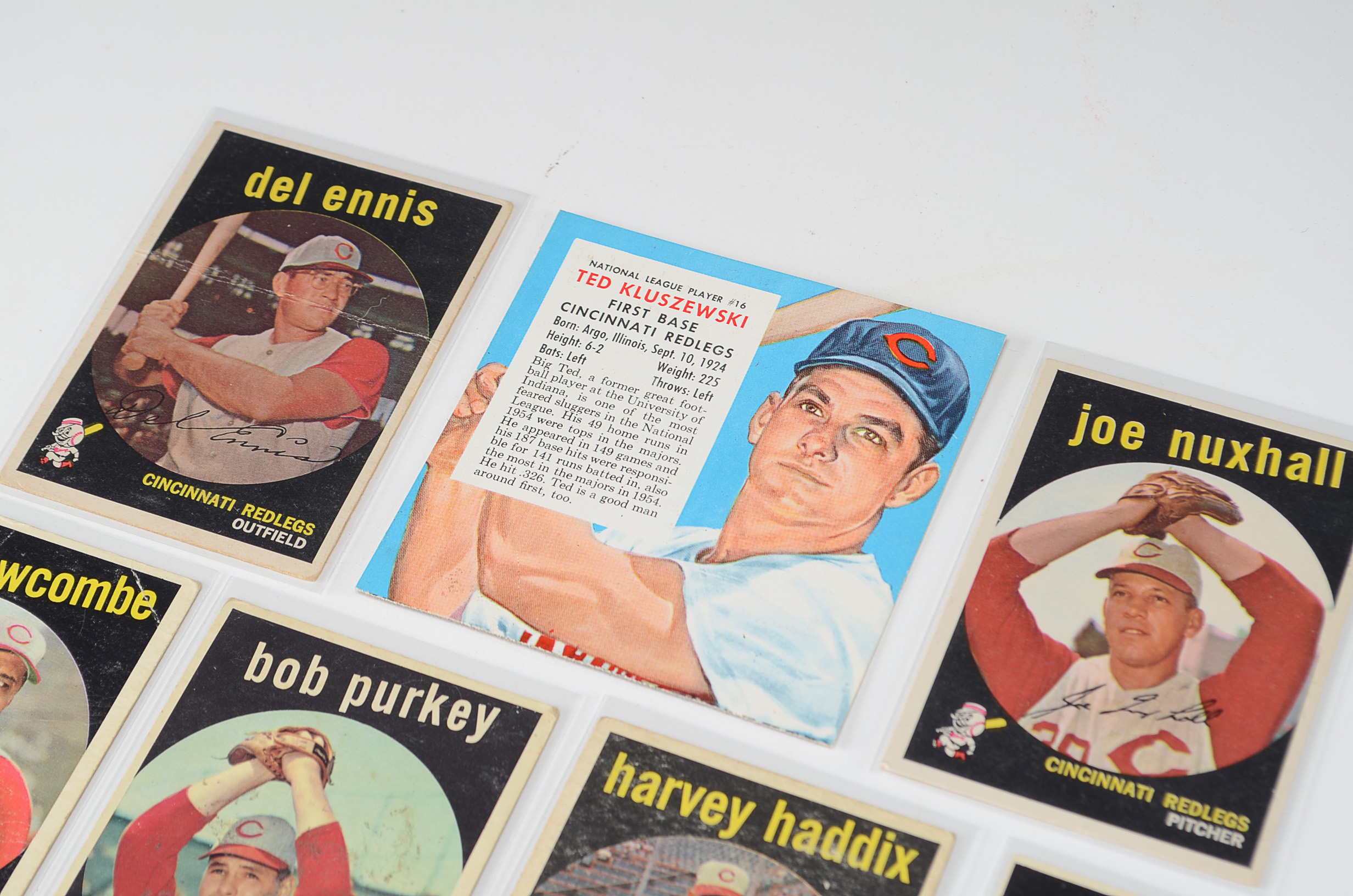 Ted Kluszewski Red Man And 1959 Reds Topps Baseball Cards | EBTH