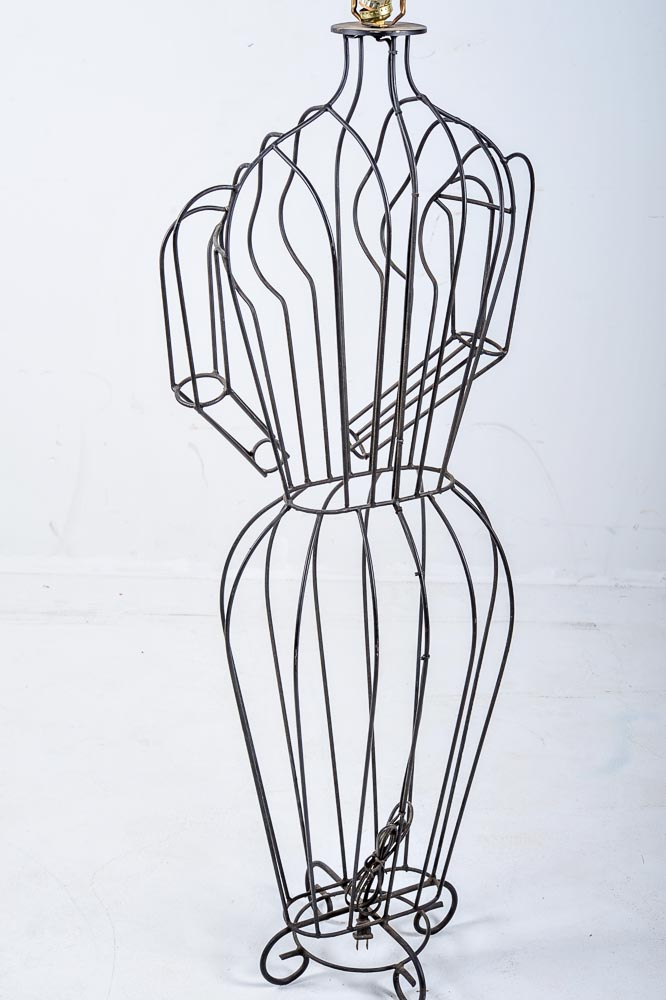 Wire Frame Mannequin Style Lamp | EBTH