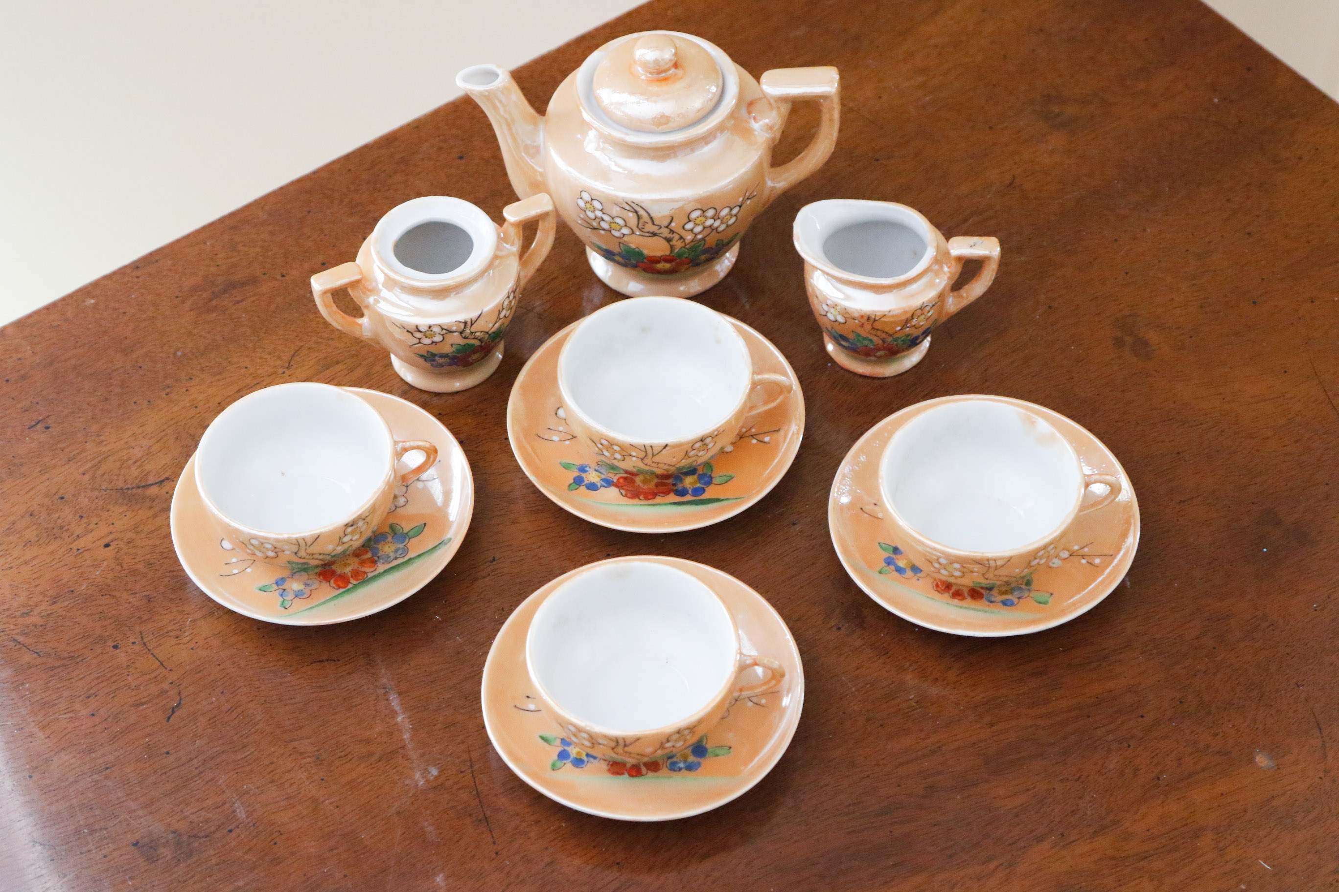 Occupied Japan Peach Lusterware Child's Tea Set | EBTH