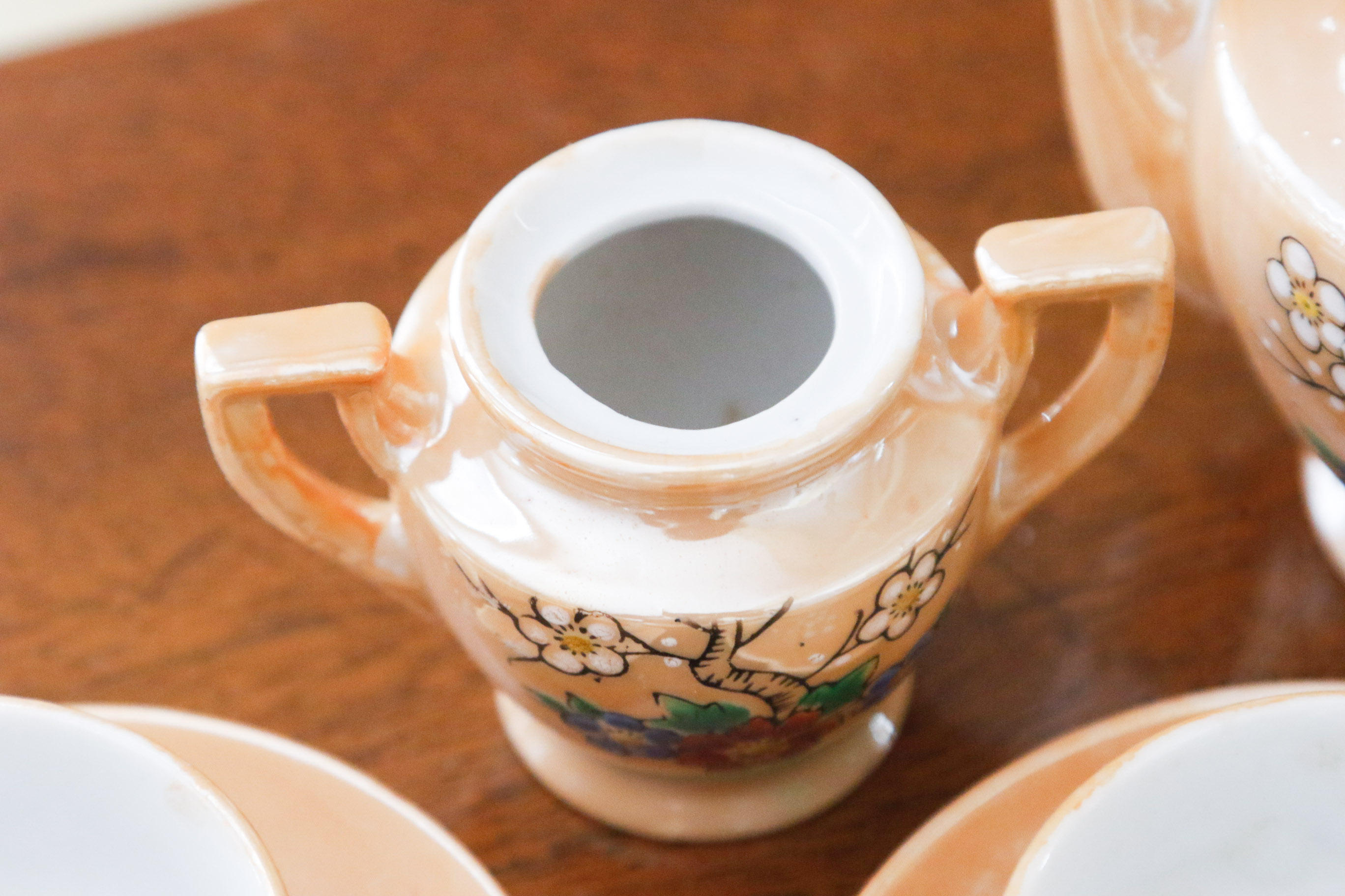 Occupied Japan Peach Lusterware Child's Tea Set | EBTH