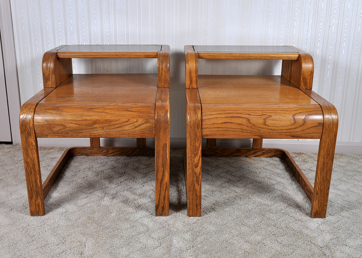 Pair of 80s Traditional Oak Side Tables | EBTH