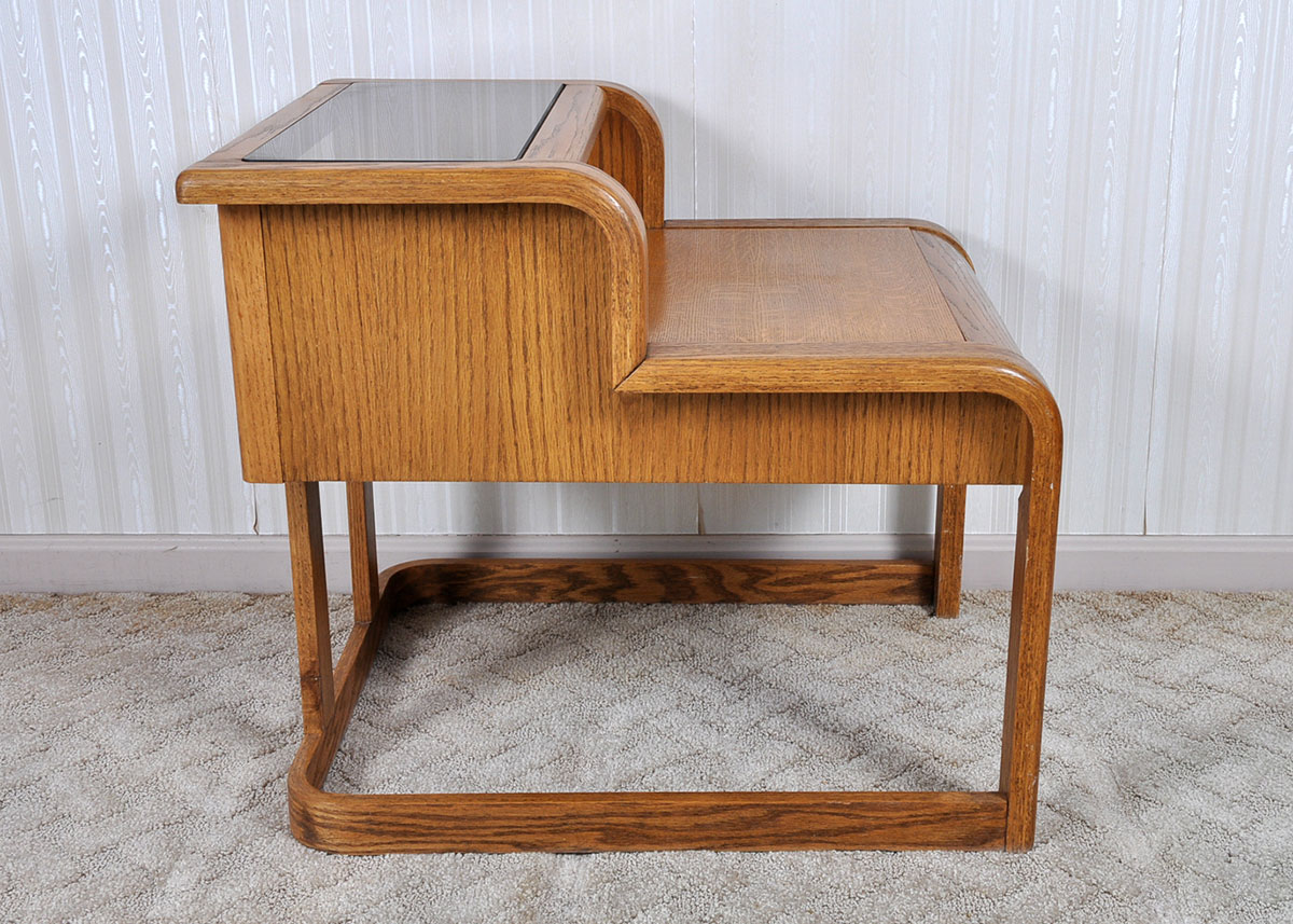 Pair of 80s Traditional Oak Side Tables | EBTH
