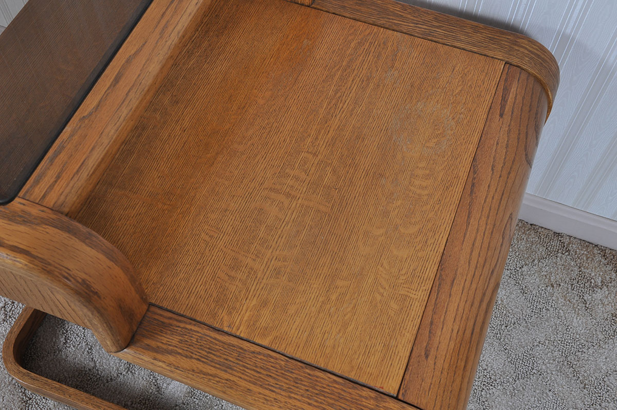 Pair of 80s Traditional Oak Side Tables | EBTH