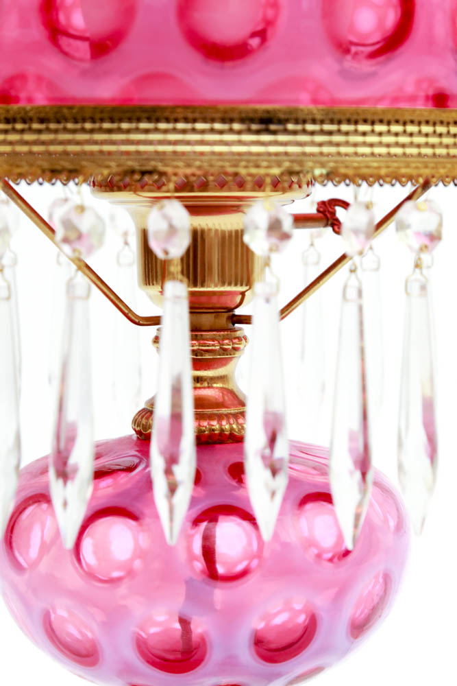 Fenton Cranberry Opalescent Coin Dot Parlor Lamp | EBTH