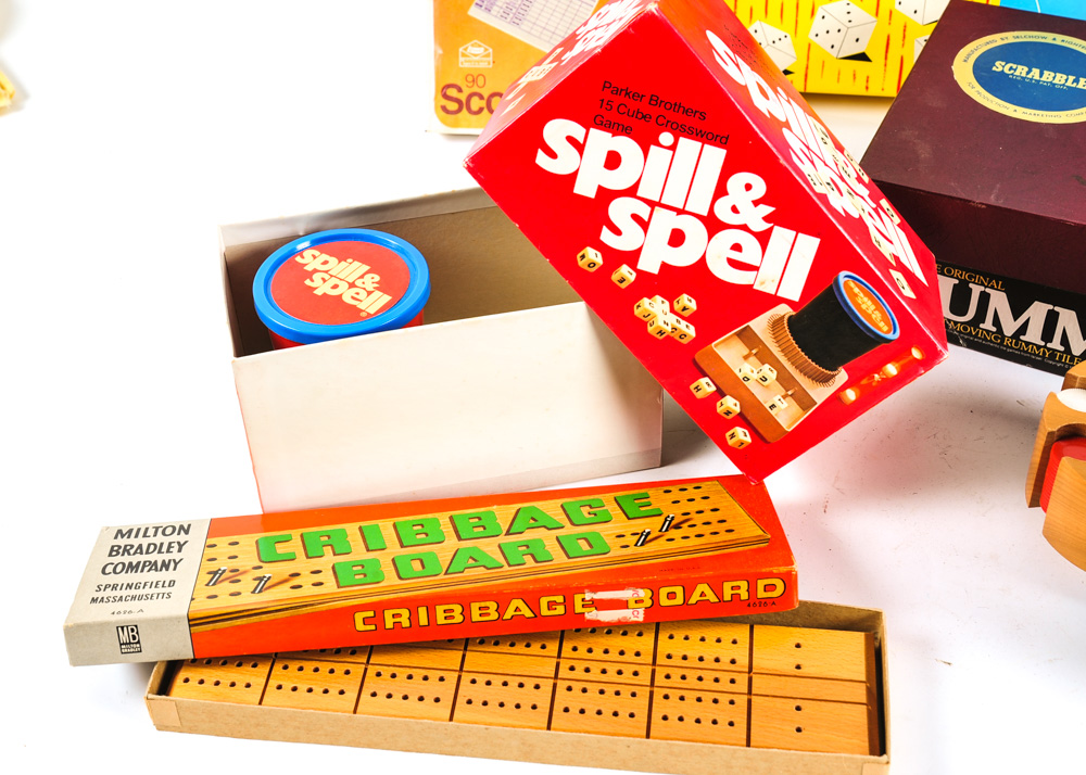 Collection of Vintage Board Games | EBTH