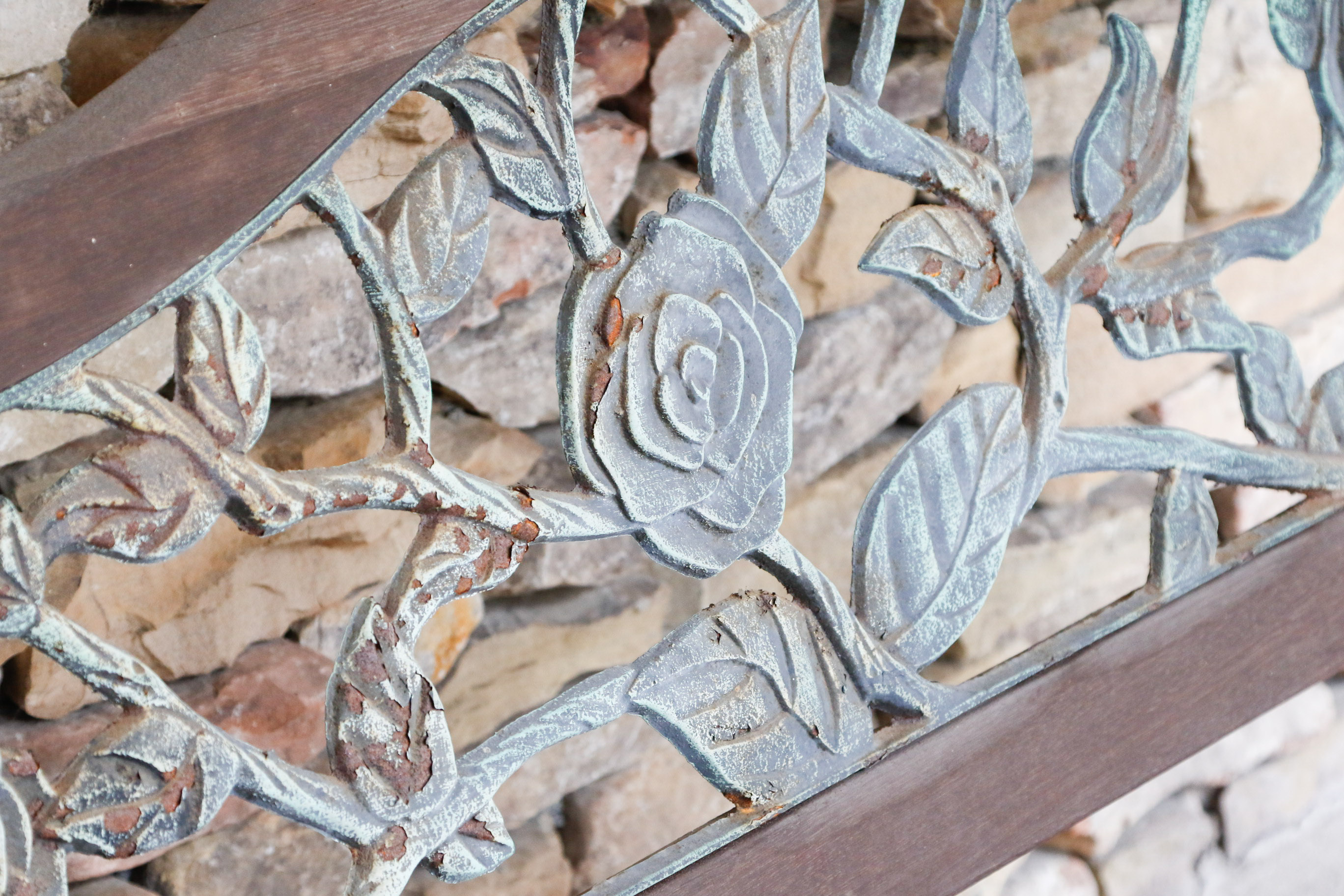 Berkeley Forge & Foundry Garden Bench | EBTH