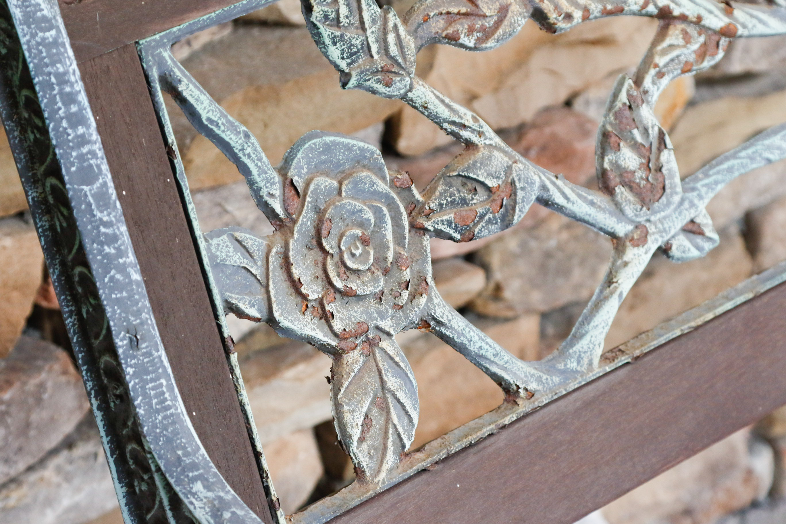 Berkeley Forge & Foundry Garden Bench | EBTH