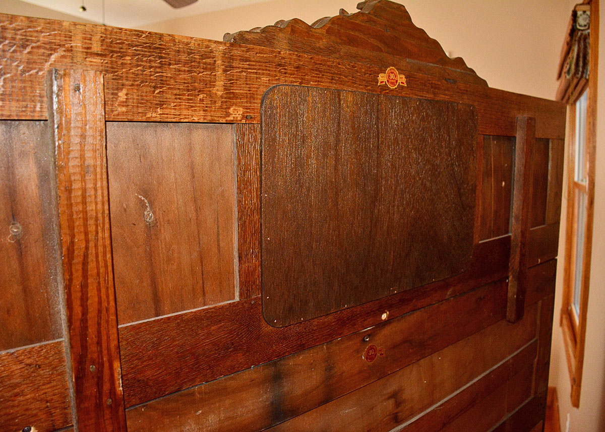 Vintage Oak Murphy Bed | EBTH
