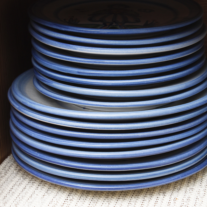 Table Setting for Eight by M.A. Hadley | EBTH