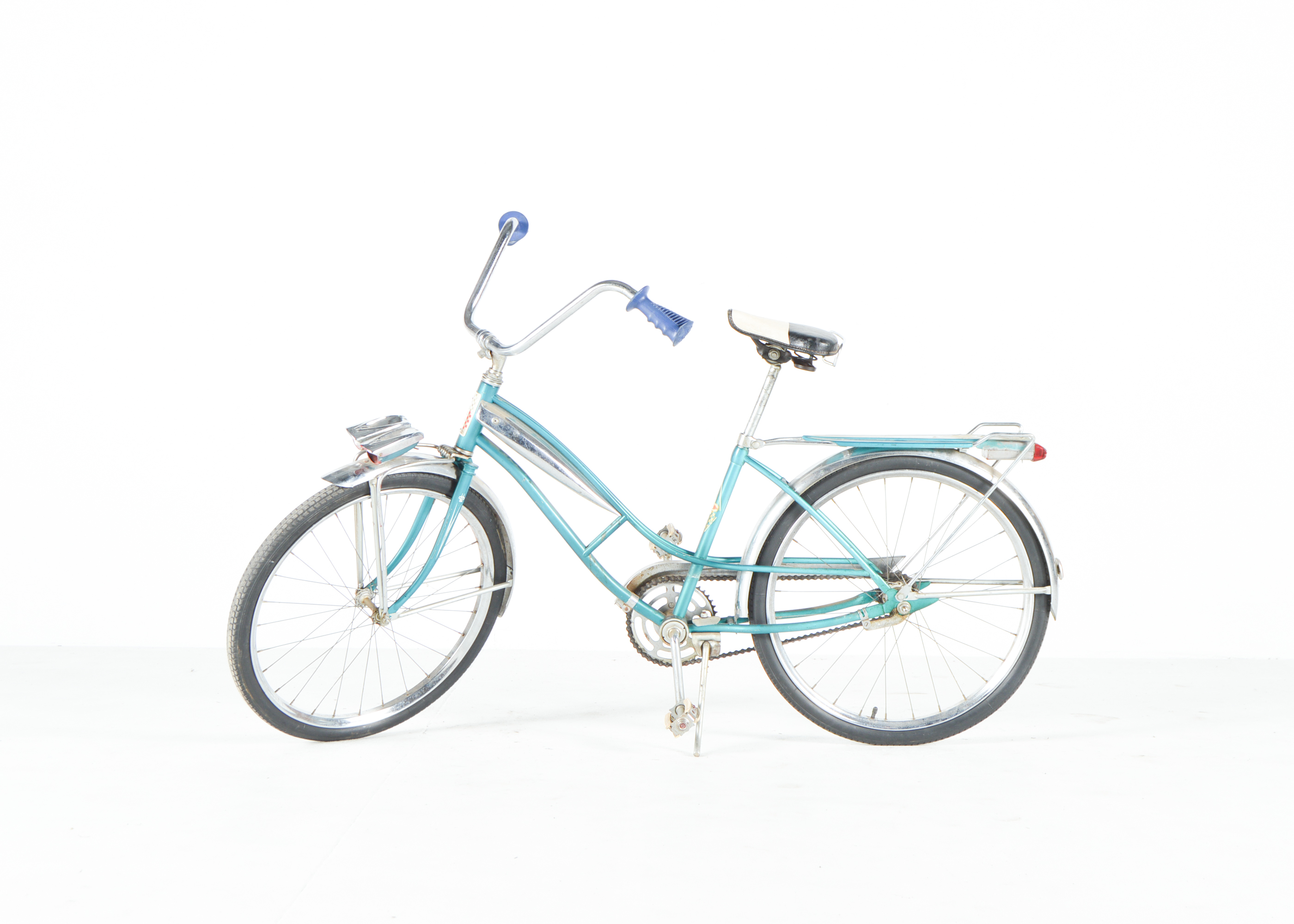 Turquoise Murray Bicycle | EBTH