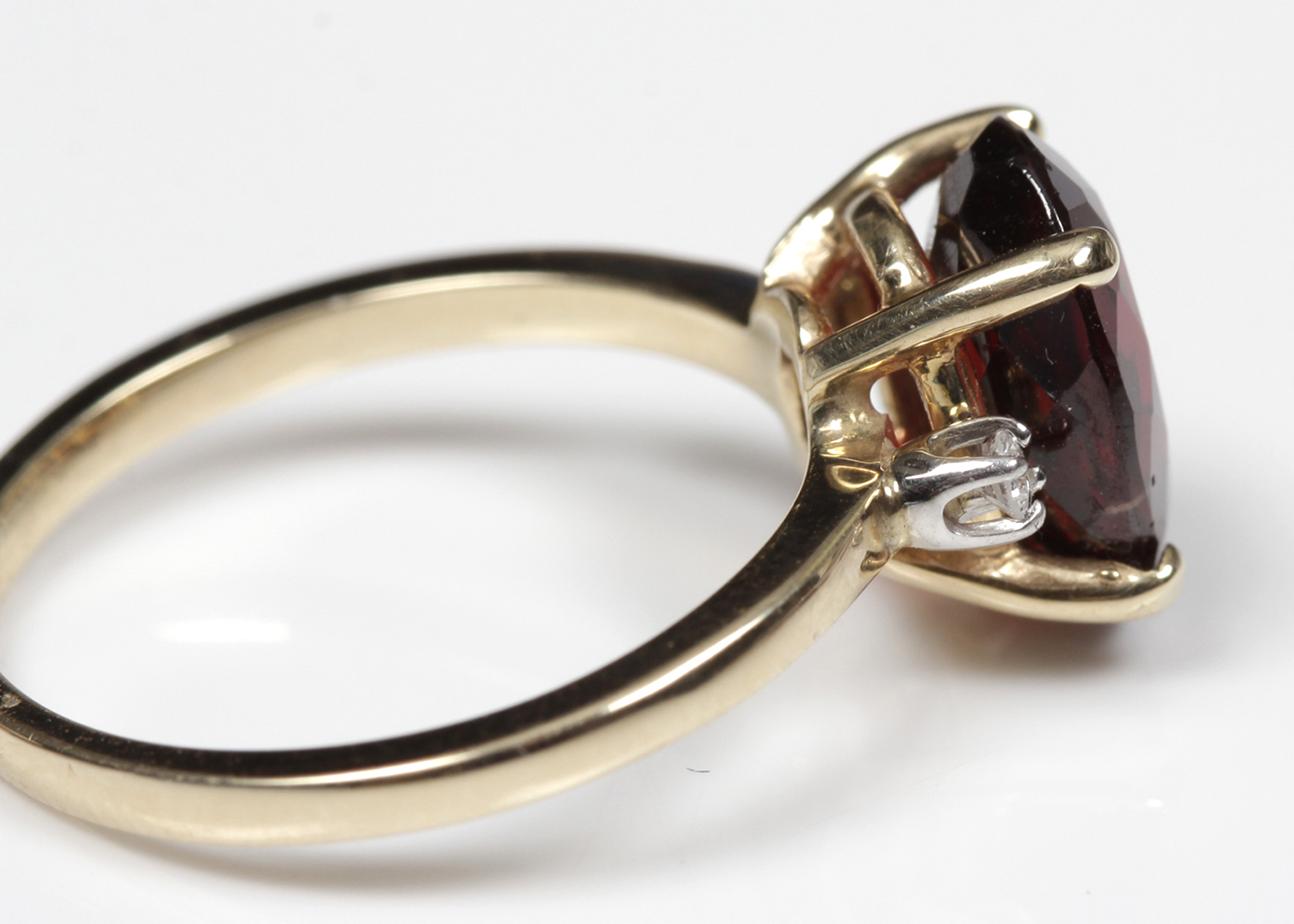 14K Yellow Gold Garnet and Diamond Ring | EBTH