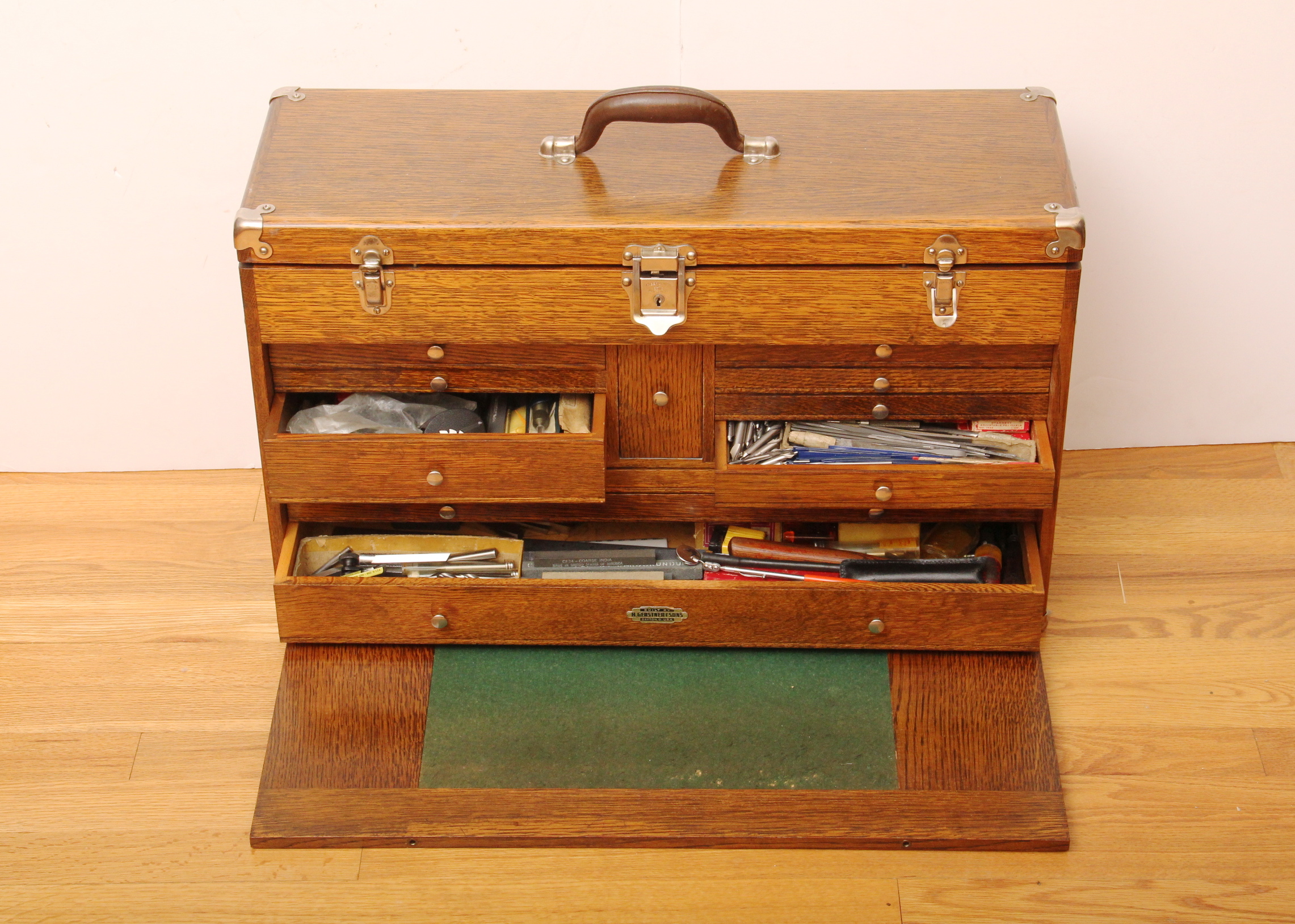 Vintage H. Gerstner & Sons Oak Tool Chest | EBTH
