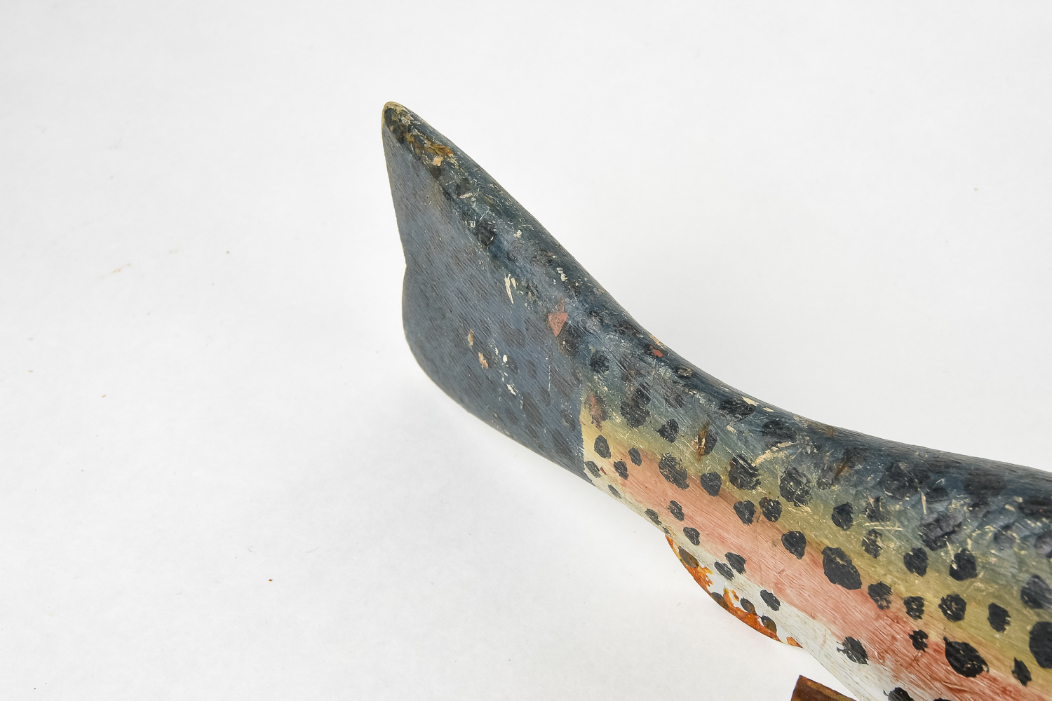 Hand-Carved Folk Art Fish Decoys | EBTH