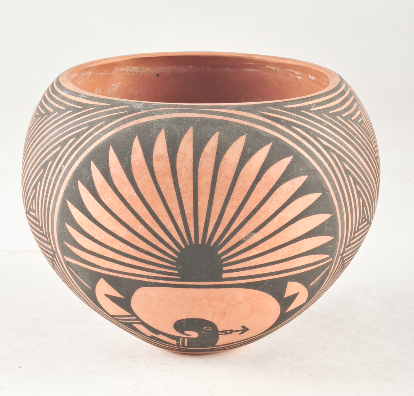 Signed Acoma Pottery Vessel | EBTH