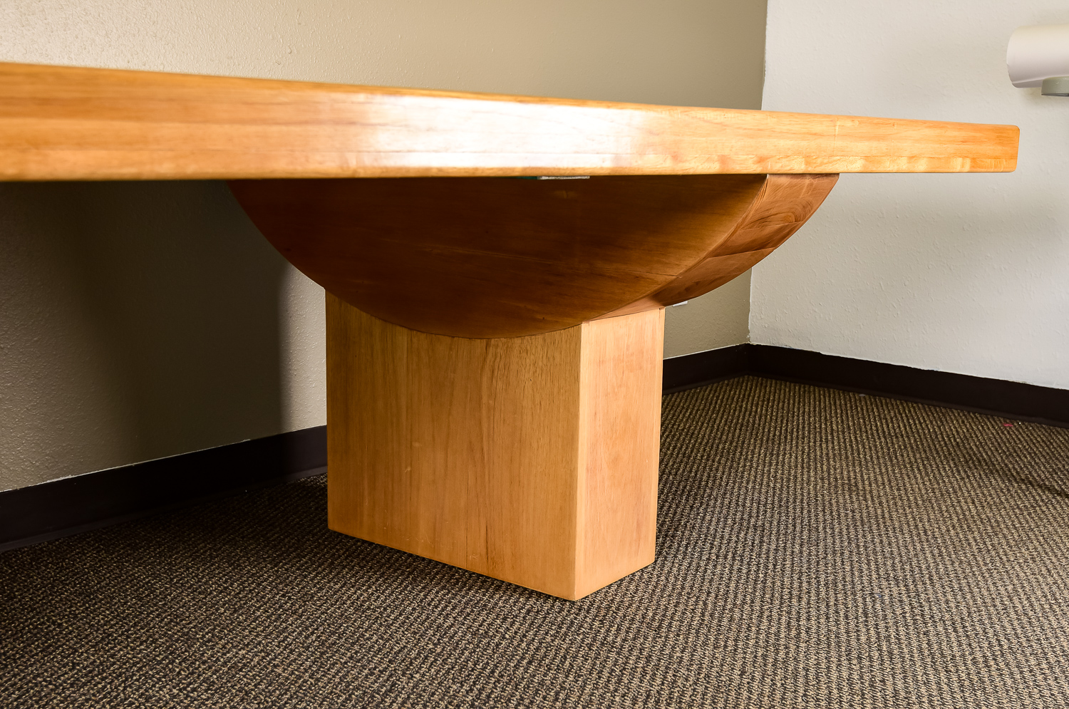 Roble Wood Dining Table | EBTH