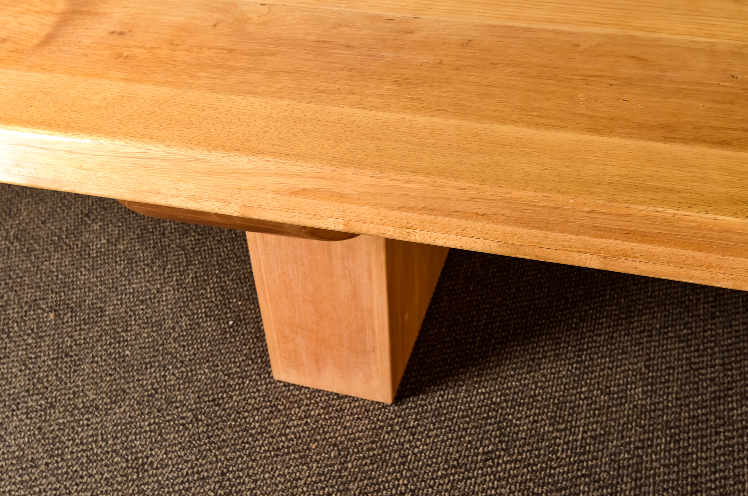 Roble Wood Dining Table | EBTH